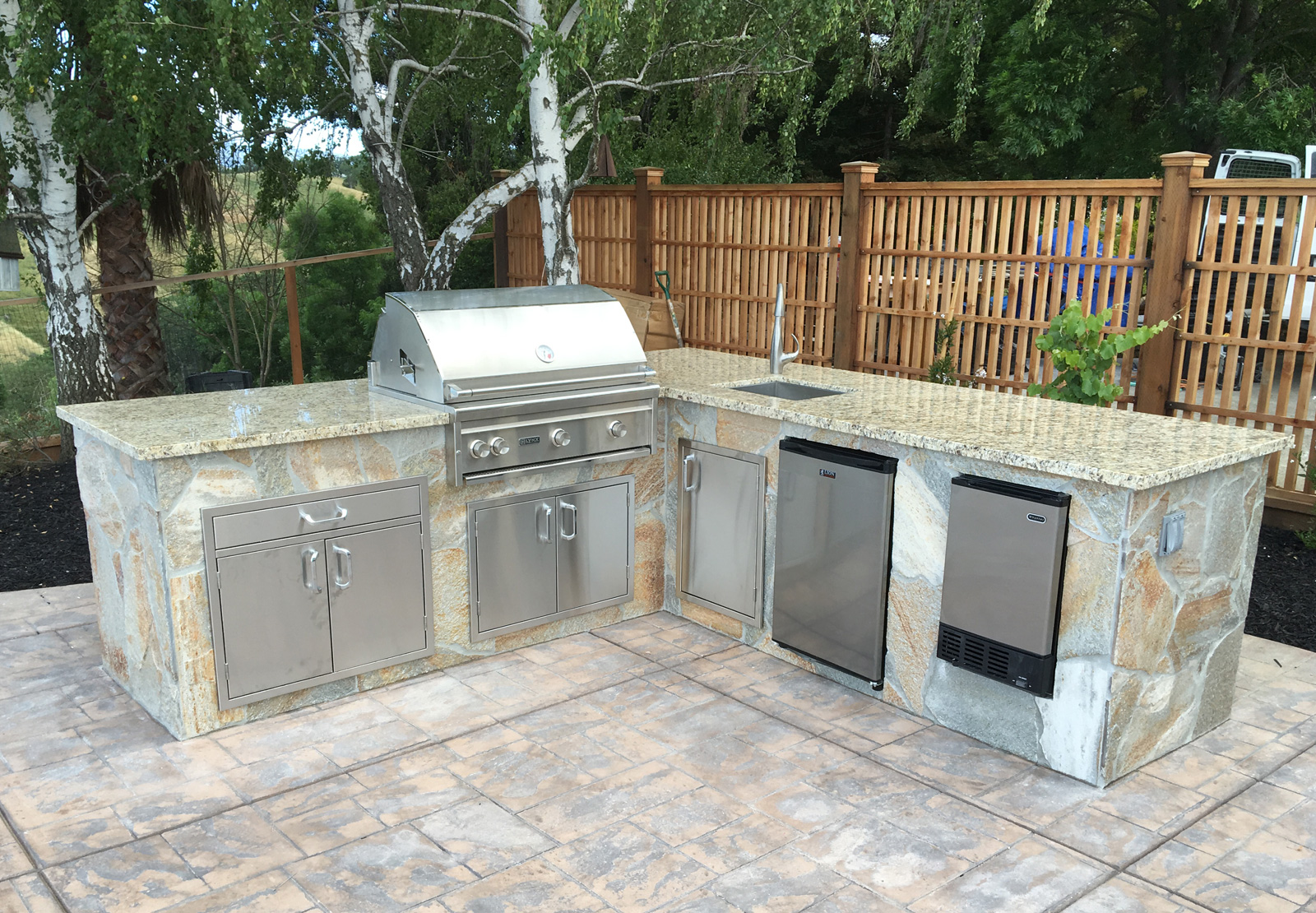 Outdoor BBQ project - DN Construction